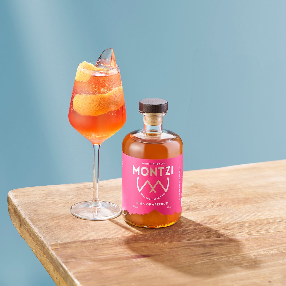 MONTZI Citrus Spritz Recipe | BORN IN THE ALPS
